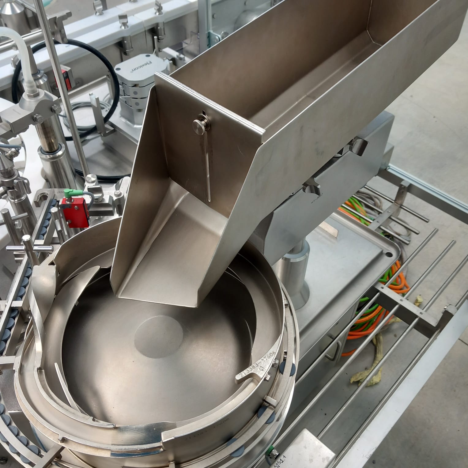 Aseptic Filling and Closing Machines Groninger KFVG 251