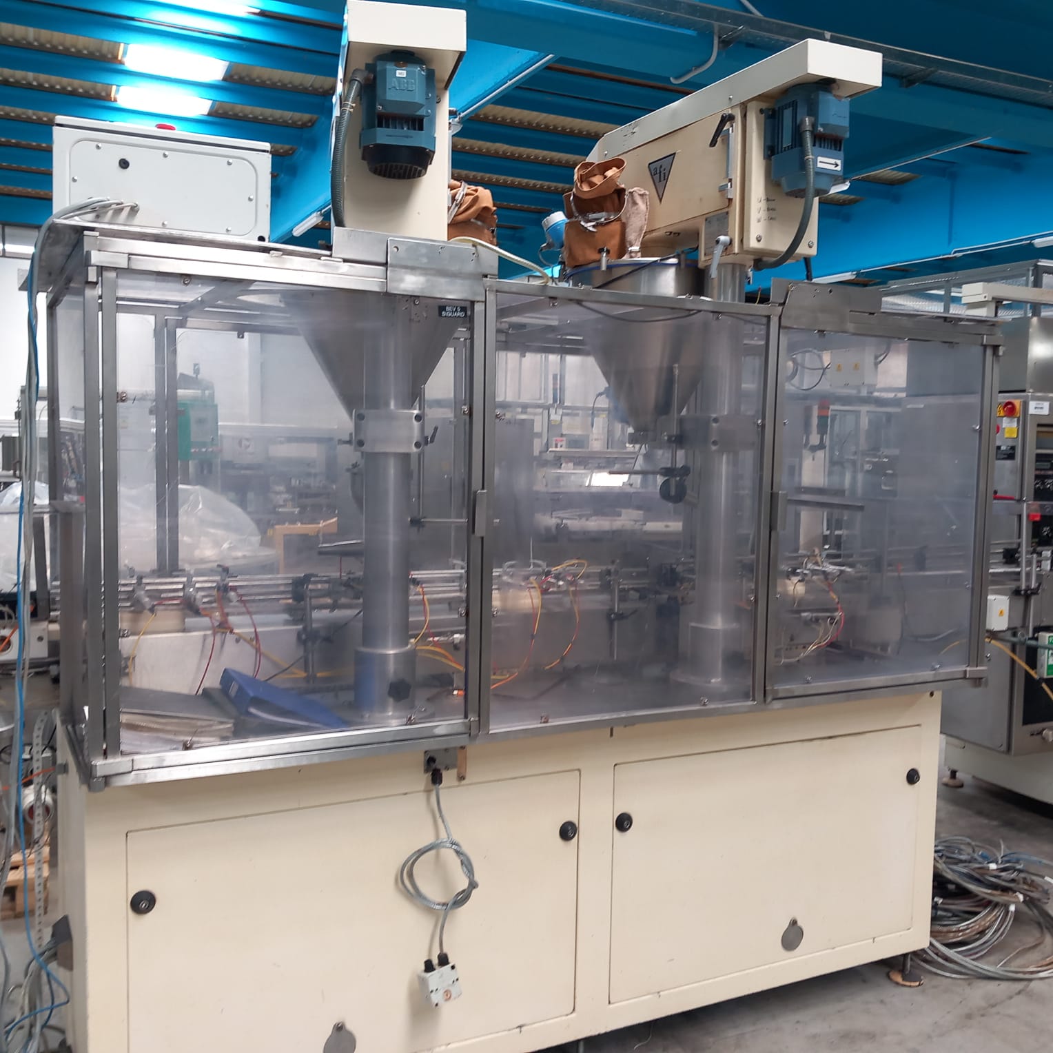 Powder Filling and Closing Machines All-Fill International 200