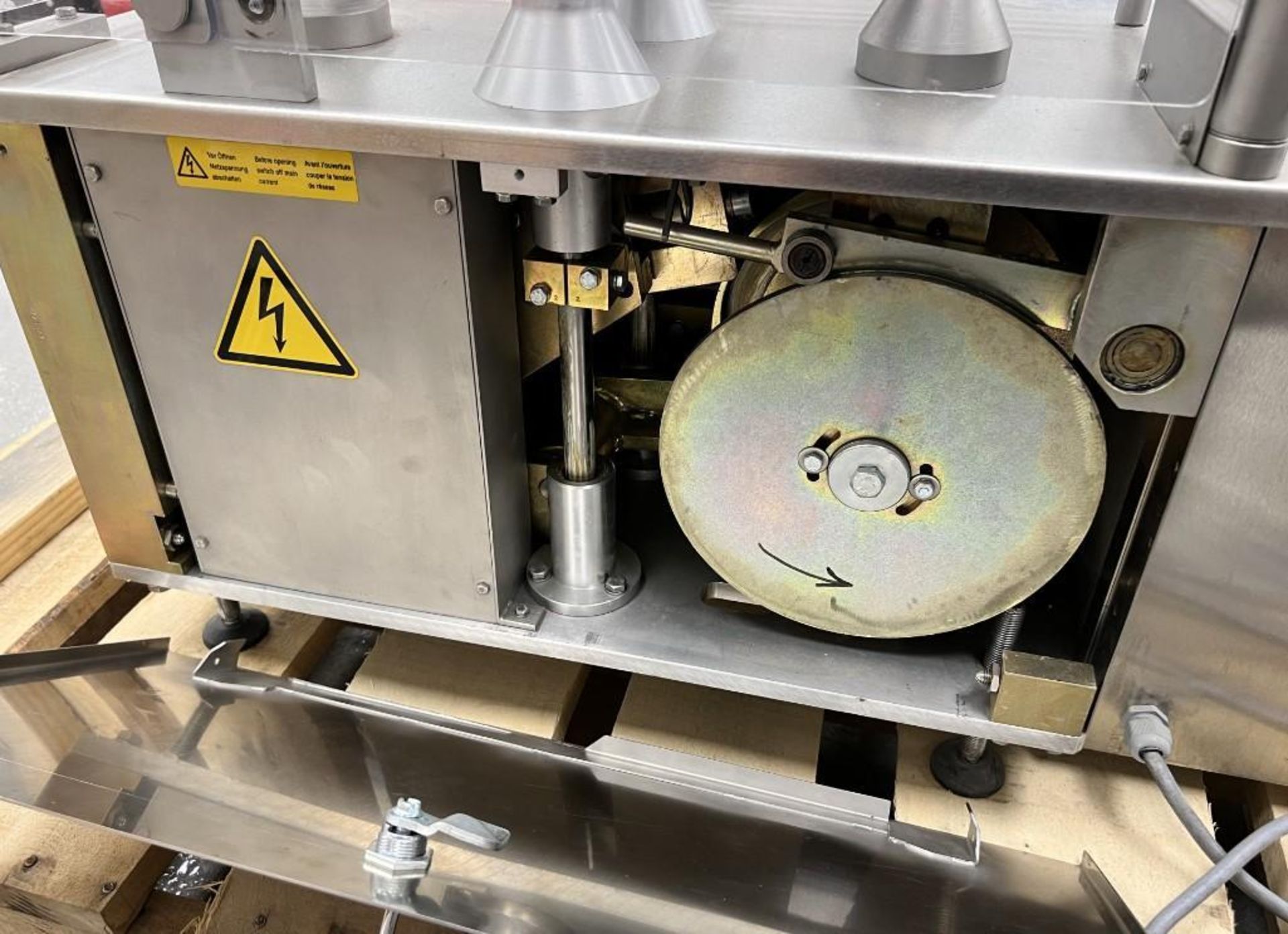 filling machines Inova HFM 3002